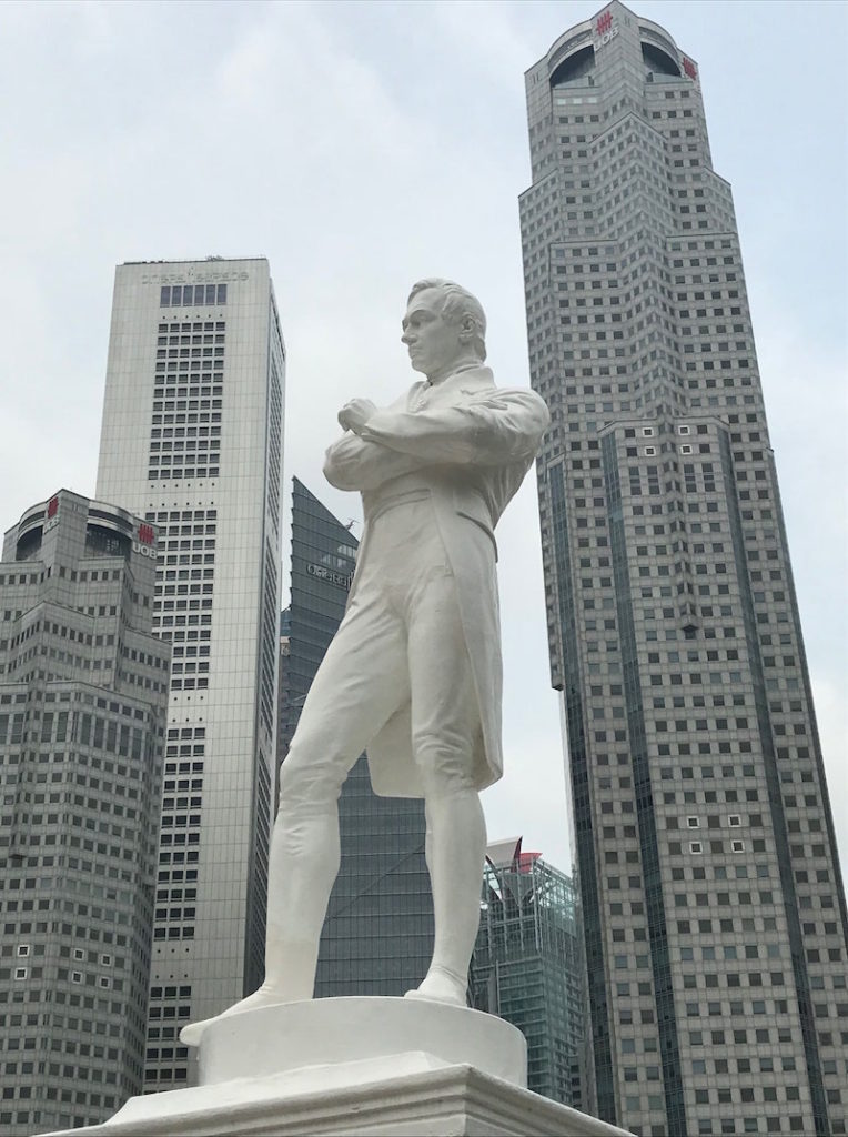 An interview with Rosie Milne, author of Olivia & Sophia - Expatclic